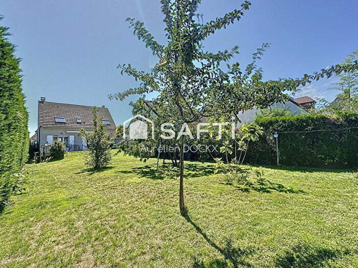 Maison à vendre - Chelles, Gambetta, Tournelles, Château Gaillard - 6 pièces - 4 chambres