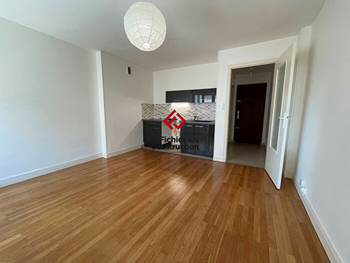 Appartement 1 pièce à louer - Grenoble, Bajatière