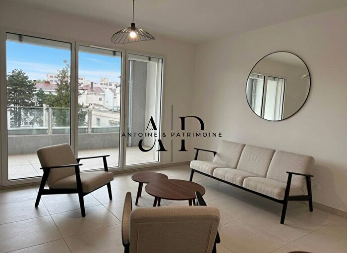 Appartement à louer - Saint Irénée, Lyon ème arrondissement - 3 pièces - 2 chambres