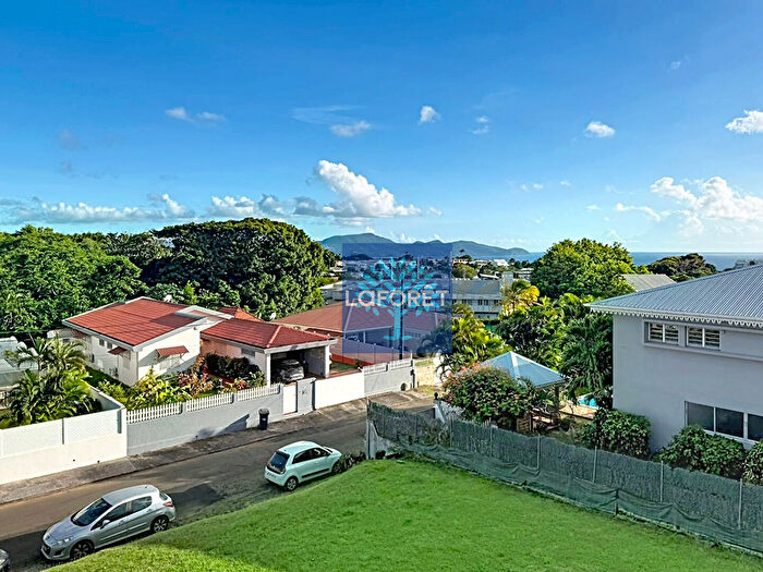 Appartement à vendre - Sch lcher, Schoelcher - 2 pièces - 1 chambre