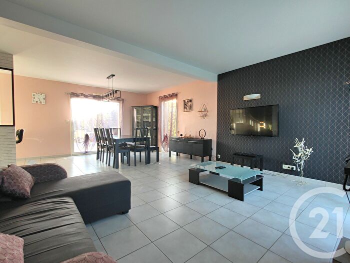 Maison à vendre - La Guerche-de-Bretagne - 6 pièces - 4 chambres