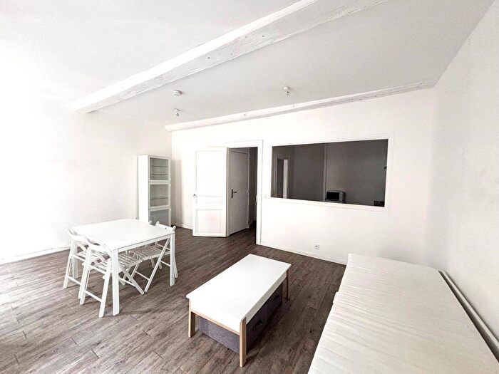 Appartement à louer - Gares, Montpellier - 1 pièce