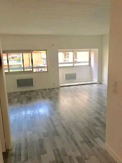 Appartement à louer - Le Fresnay-Vieux Pays, Sartrouville - 2 pièces - 1 chambre