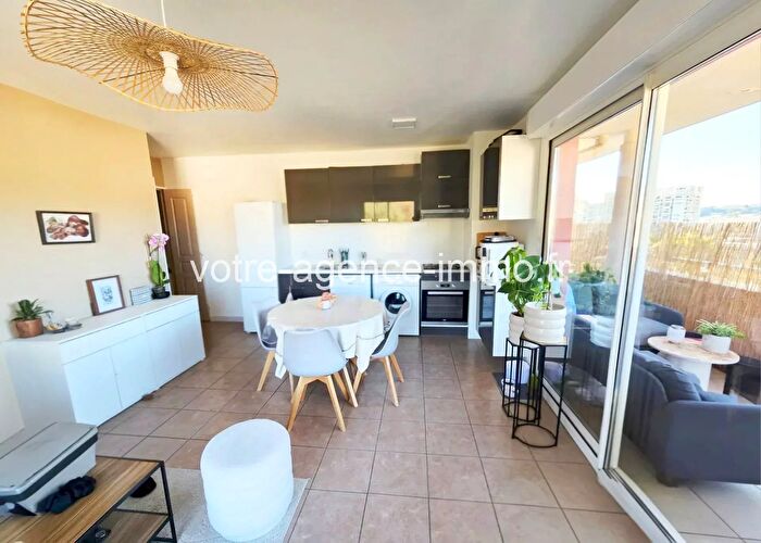 Nice, Madeleine : Appartement 3 pièces à vendre