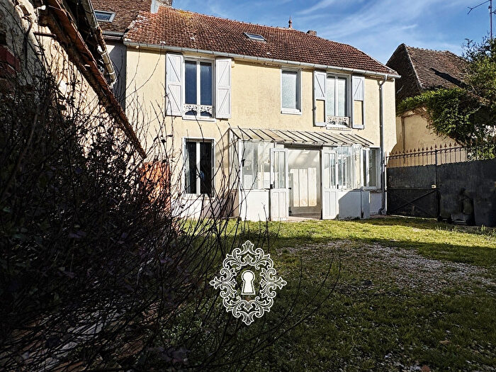 Maison à vendre - Traînel - 7 pièces - 5 chambres