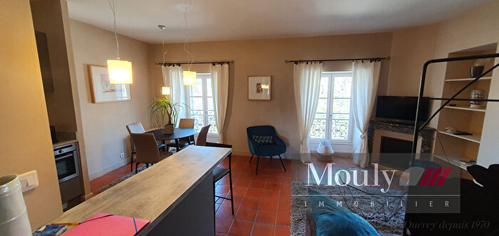 Appartement à louer - Cahors, Centre-ville - 2 pièces - 1 chambre