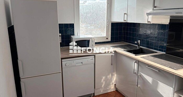 Appartement 6 pièces à Village, Évry-Courcouronnes, à louer