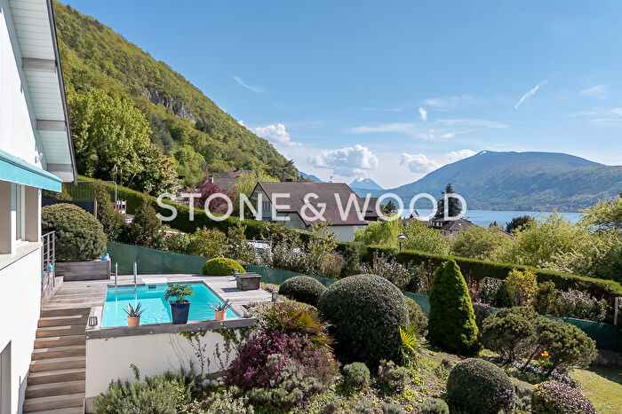 Maison 7 pièces à Annecy-le-Vieux, Annecy-le-Vieux Est, à vendre