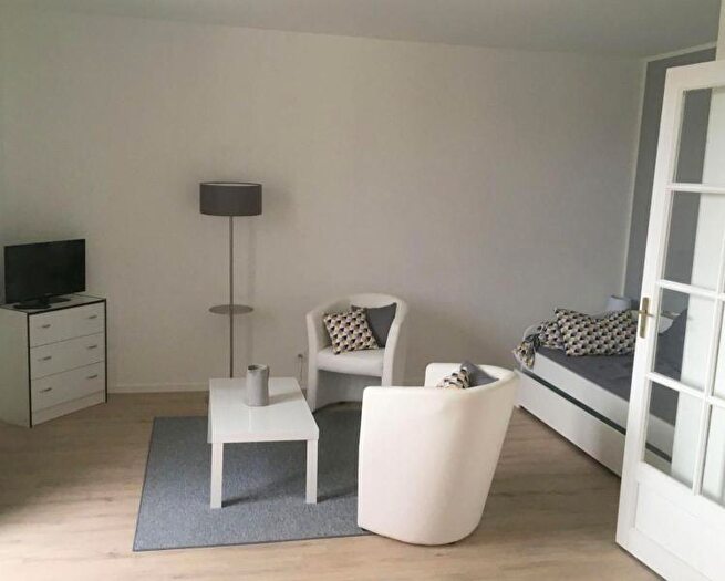 Appartement à louer - Périgueux, Centre-ville, La Gare, Saint-Martin - 1 pièce