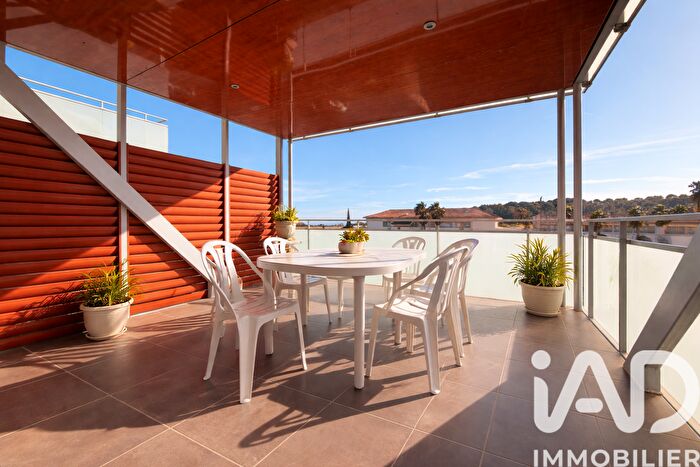 Appartement à vendre - Le Lavandou, Centre-ville, Plage du Lavandou, Pointe Pilon - 3 pièces - 2 chambres