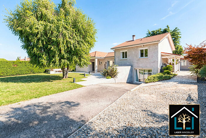 Neyron - Maison 7 pièces à vendre