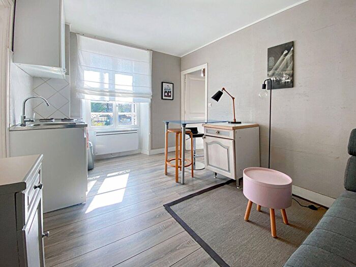 Rive de Seine Sud Est, Melun - Appartement 2 pièces à louer