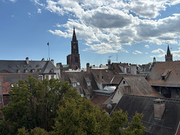 Appartement 4 pièces à vendre - Strasbourg, Centre-ville, Mairie
