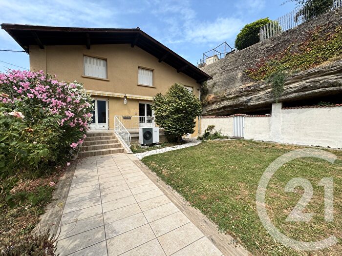 Maison 4 pièces à vendre à Laroque-d'Olmes