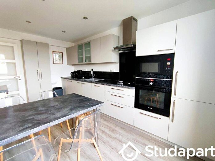 Appartement à louer - Le Blosne, Rennes - 1 pièce - 1 chambre