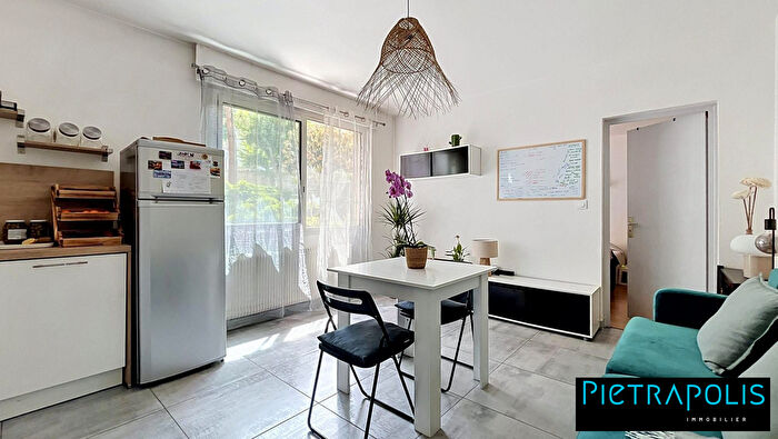 Appartement à vendre - Tassin-la-Demi-Lune, LHorloge - 2 pièces - 1 chambre
