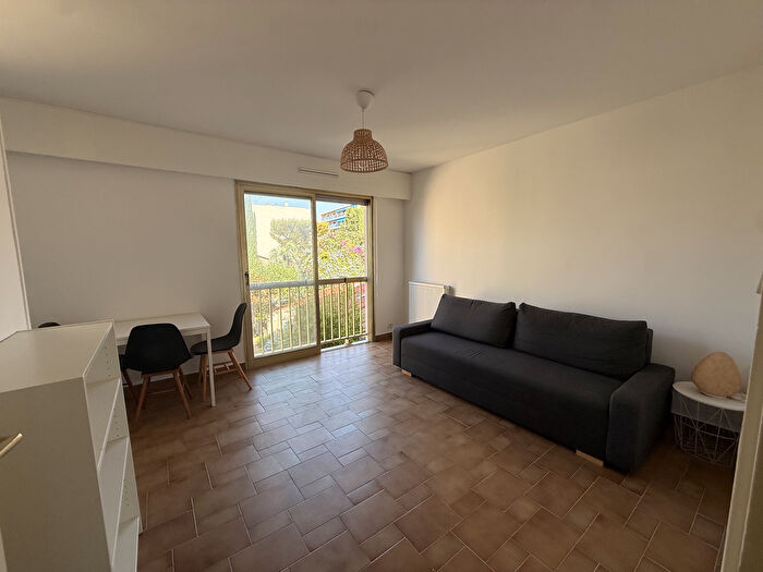 Toulon, Le Mourillon, La Mitre, Fort Lamalgue : Appartement 1 pièce à louer