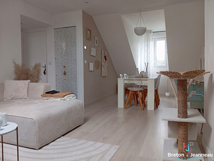 Appartement à vendre - Laval, Pavement - 2 pièces - 1 chambre