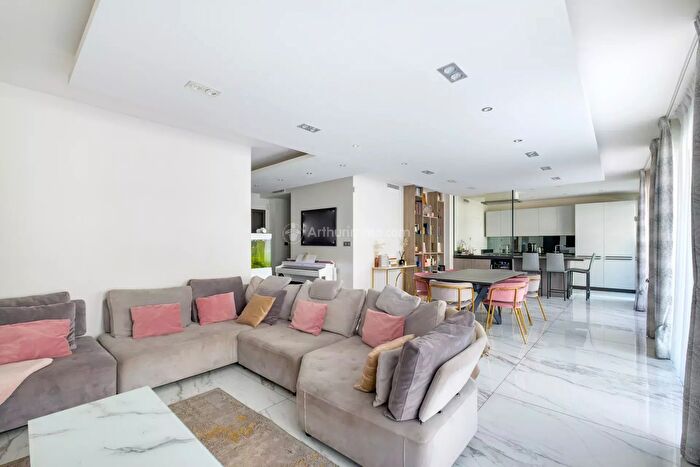 Appartement à vendre - Lyon e , Tête dOr, Vitton - 4 pièces - 3 chambres