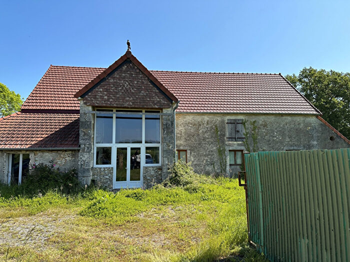 Maison à vendre - Touchay - 6 pièces - 5 chambres