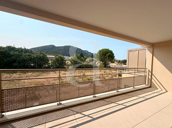 Appartement à vendre - Robion - 4 pièces - 3 chambres