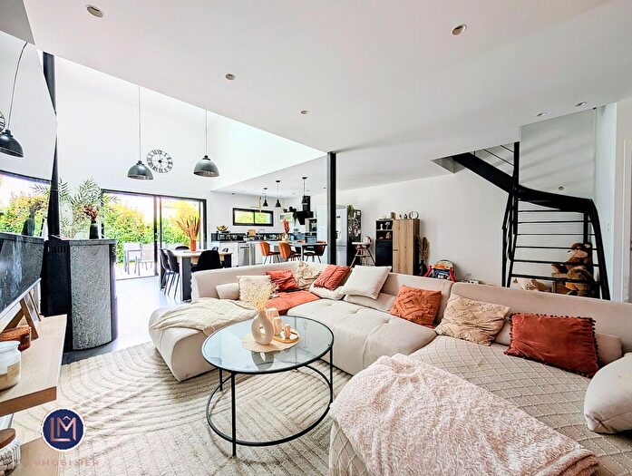 Montbert - Maison 5 pièces à vendre