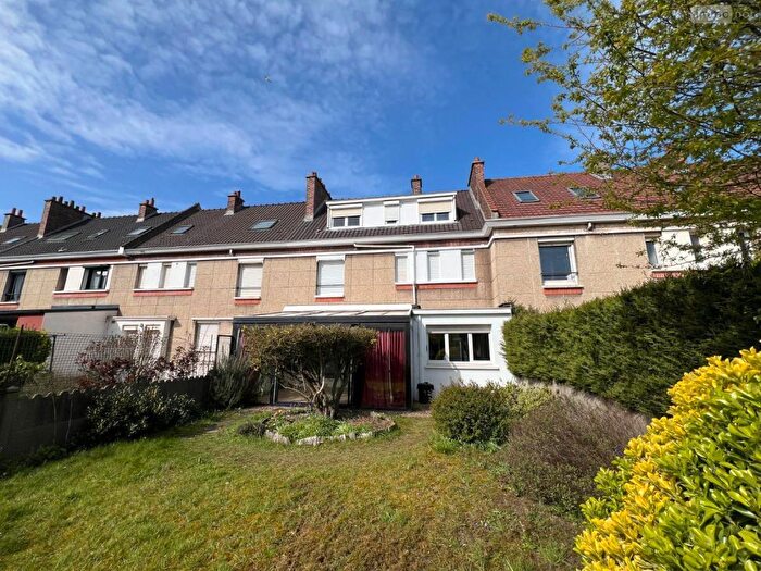 Maison à vendre - Dunkerque - 7 pièces - 5 chambres