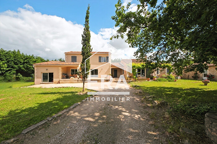 Maison à vendre - Eyragues - 6 pièces - 4 chambres