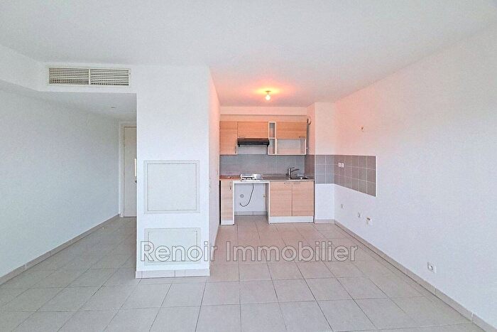Appartement à louer - Cagnes-sur-Mer - 2 pièces - 1 chambre