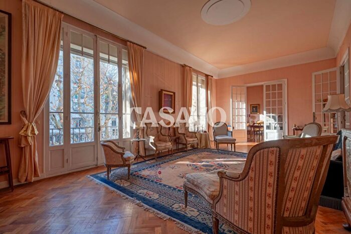 Appartement à vendre - Marseille e , Perier - 6 pièces - 4 chambres