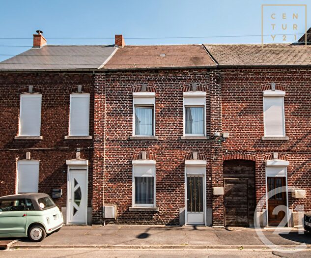 Maubeuge, Sous-le-Bois : Maison 6 pièces à vendre