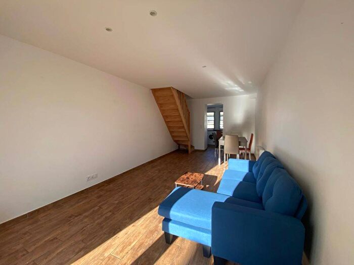 Maison à louer - Mireuil, La Rochelle - 3 pièces - 2 chambres