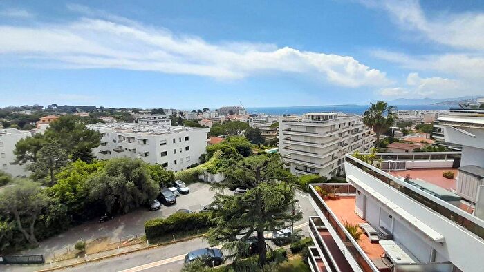 Ponteil, Antibes - Appartement 1 pièce à louer