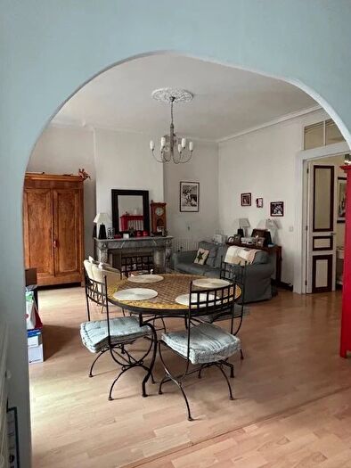 Appartement à vendre - Pau, Centre-ville - 4 pièces - 2 chambres