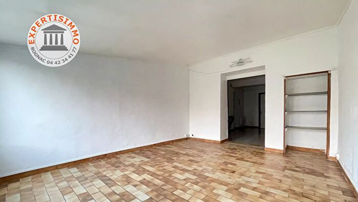 Appartement à vendre - Berre-létang, Centre-ville, Le Béalet - 2 pièces - 1 chambre