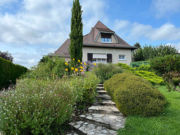 Maison à vendre - Pont-sur-Yonne - 6 pièces - 3 chambres