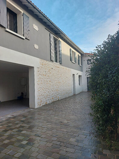 Maison à vendre - La Tremblade - 11 pièces - 6 chambres