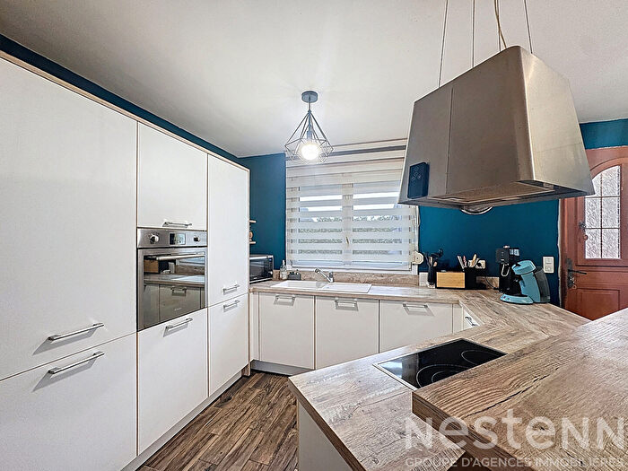 Maison à vendre - Plouhinec - 5 pièces - 3 chambres