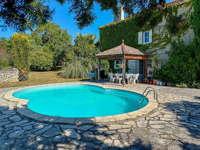 Maison à vendre - Castéra-Verduzan - 4 pièces - 3 chambres