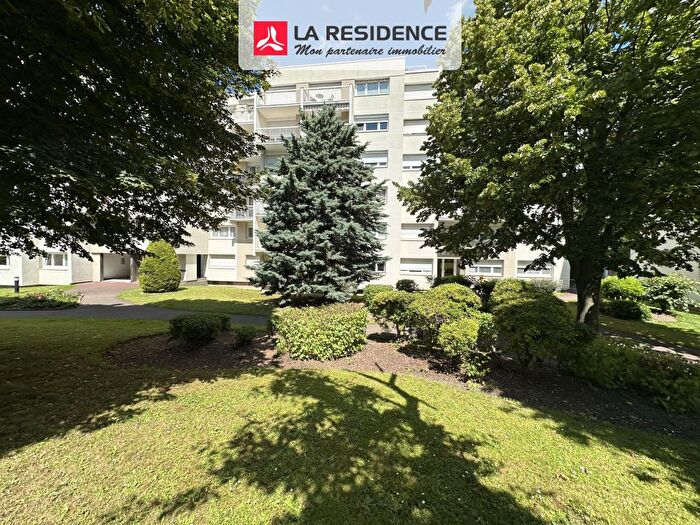 Appartement à louer - Chatou, Nord - 2 pièces - 1 chambre