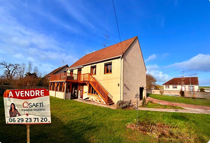 Maison à vendre - Nogent-sur-Seine - 6 pièces - 4 chambres