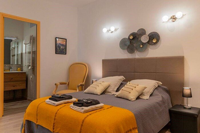 Appartement 1 pièce à louer - Eyragues