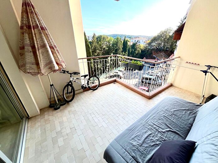 Le Cannet, Rocheville, Colombier, Campelières : Appartement 2 pièces à vendre