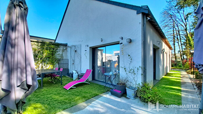 Maison à vendre - Bourgbarré - 5 pièces - 3 chambres