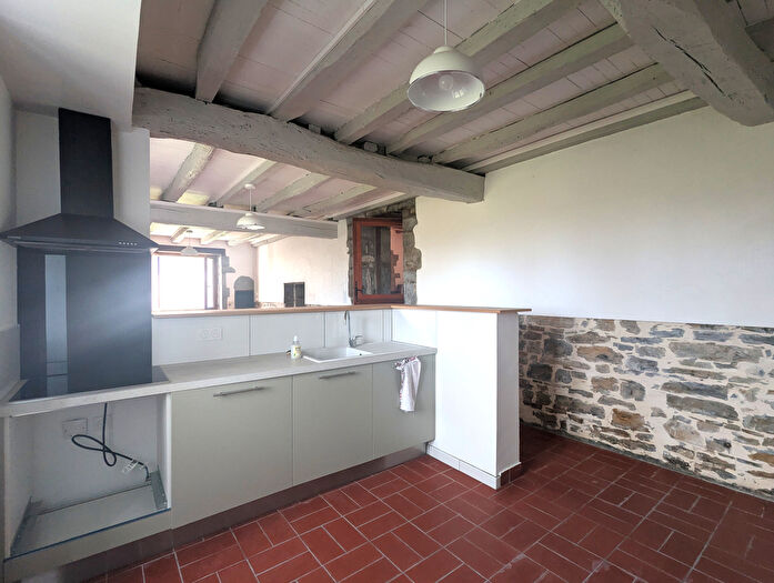 Appartement à louer - Orsanco - 6 pièces - 4 chambres