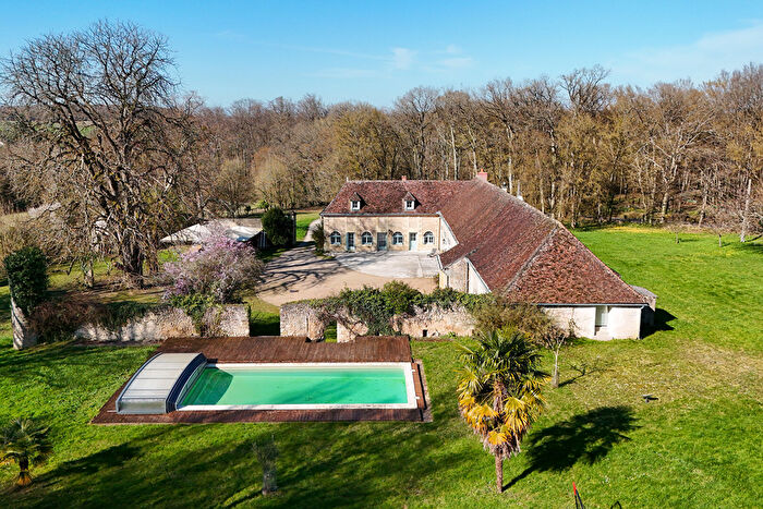 Maison à vendre - Rochecorbon - 9 pièces - 6 chambres