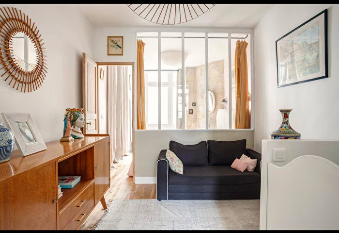 Appartement à vendre - Paris e , Lorette, Martyrs - 3 pièces - 2 chambres