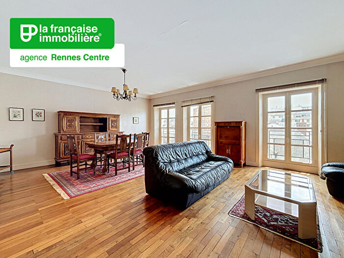 Quartiers Centre, Centre-ville : Appartement 4 pièces à vendre