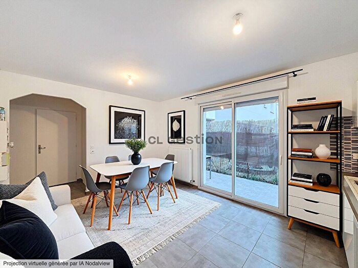 Appartement à louer - Les Perouses-Triangle dActivité, Ambérieu-en-Bugey - 1 pièce