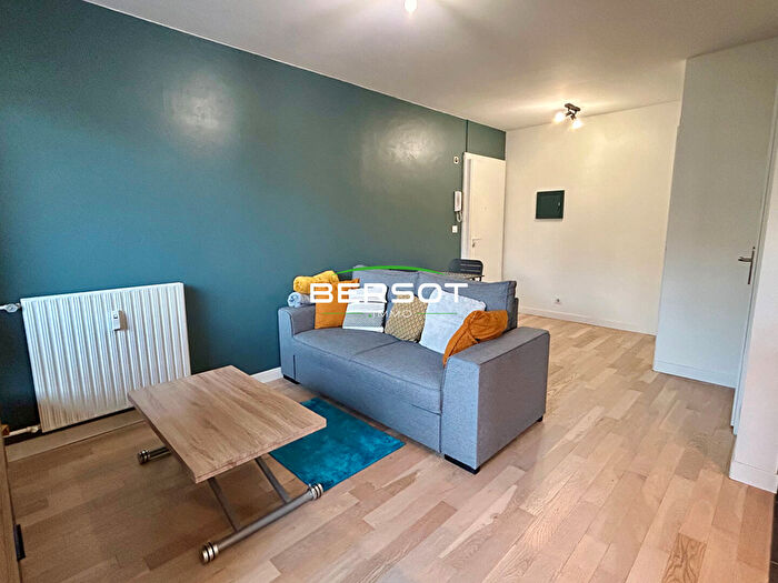 Appartement à vendre - Thonon-les-Bains, Est - 1 pièce - 1 chambre